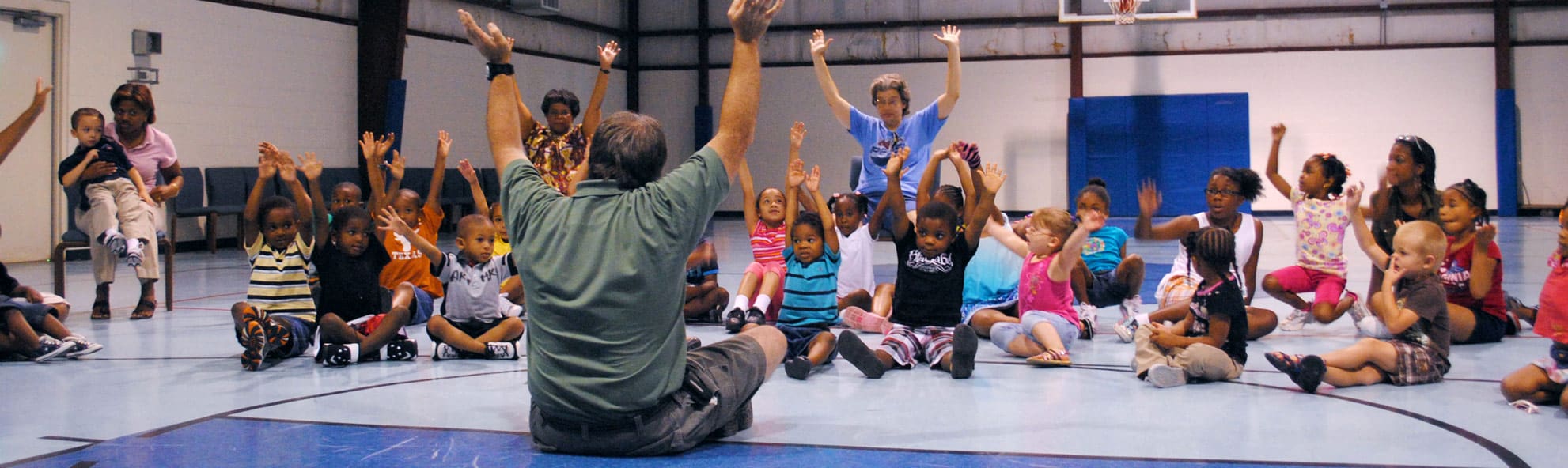 Sacks Community Education and Outreach Program | Virginia Living Museum